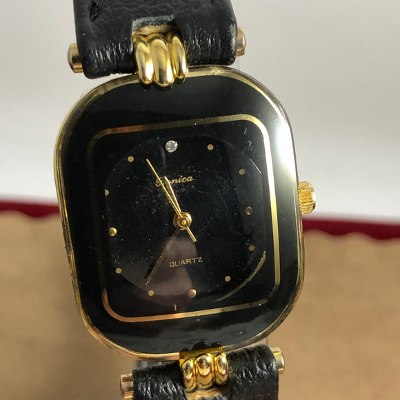 Ronica | Accessories | Vintage Ronica Black And Gold 8k Gp Wrist Watch ...